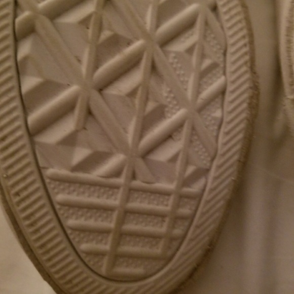 Converse | Shoes | Converse White Leather Shroud Sneaker | Poshmark